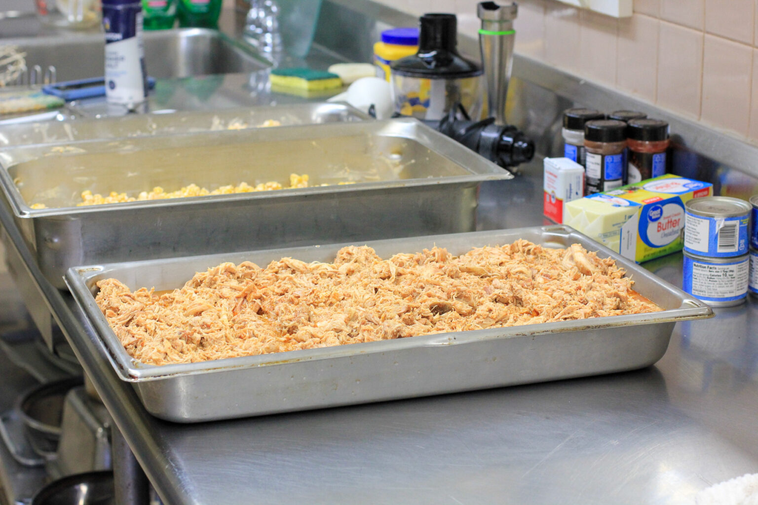 Mojo Pulled Chicken for 50 - Cooking For An Army